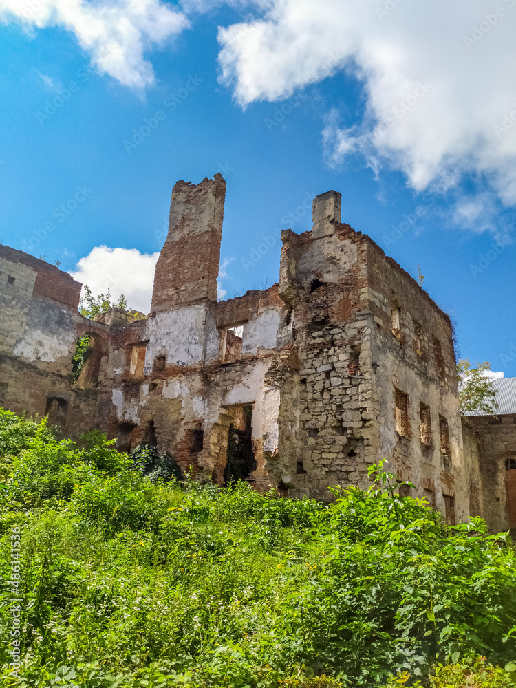 Architecture of Ukraine. Ruined fortress. History of Ukraine. Berezhany ...