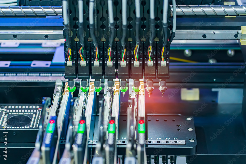 Foto de automatic PCB LED SMT pick and place machine of high technology ...