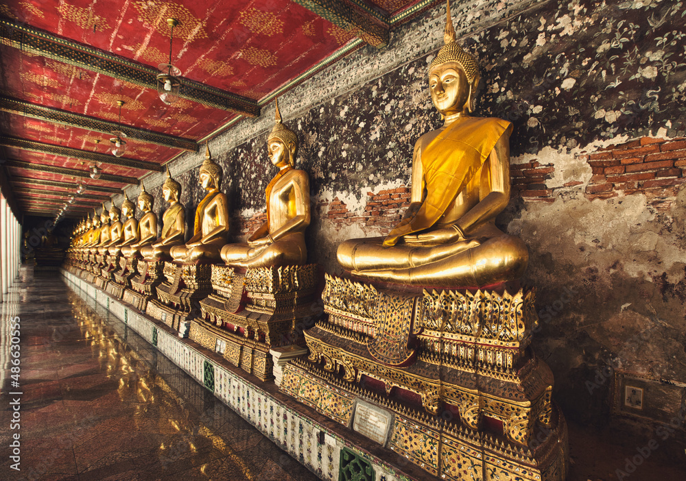 Buddha images in the temple, buddha Buddhist art, which is the art and ...