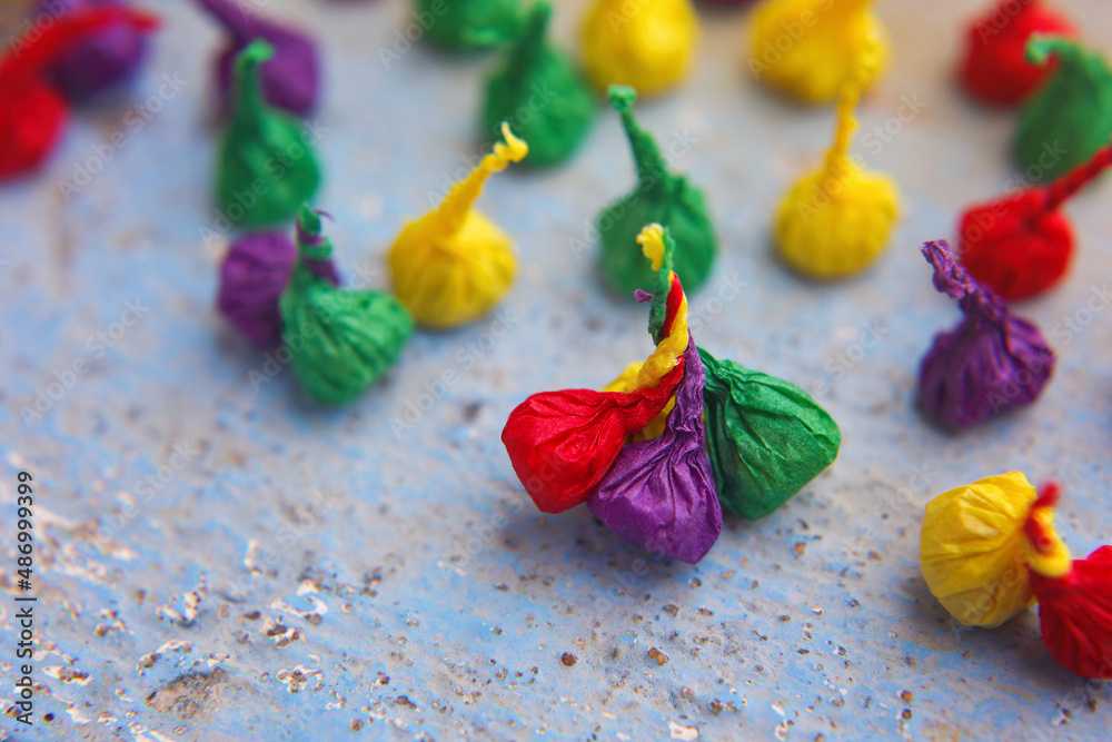 Bang snaps or pop pops magical tricks crackers foto de Stock | Adobe Stock