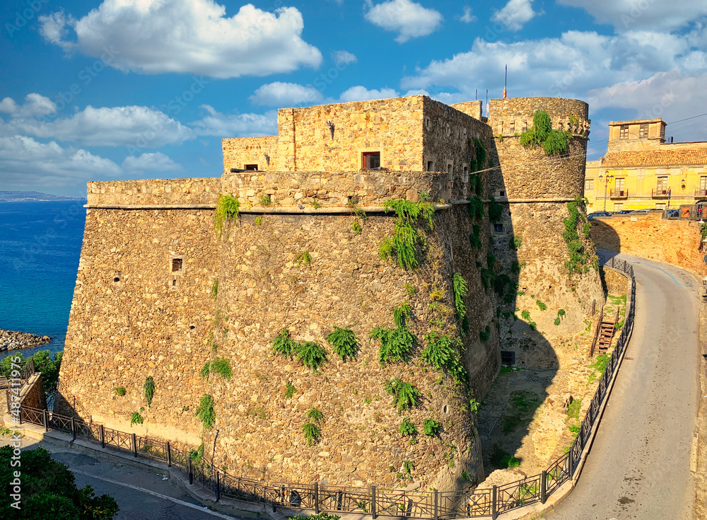 Pizzo castle, also known as Murat castle. Stock Photo | Adobe Stock