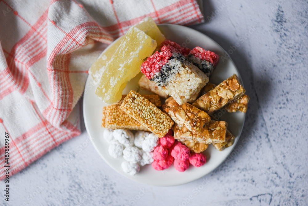Chinese desserts, Snack mix nuts candies sweets sugar sliced nuts ...