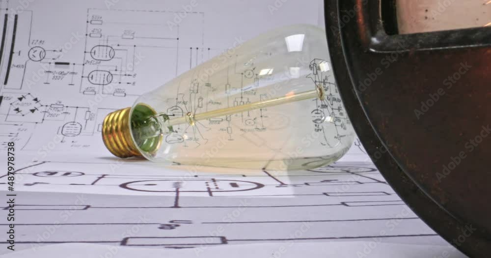 Low voltage edison bulb. Cables, light bulb on diagrams. Stock ビデオ ...
