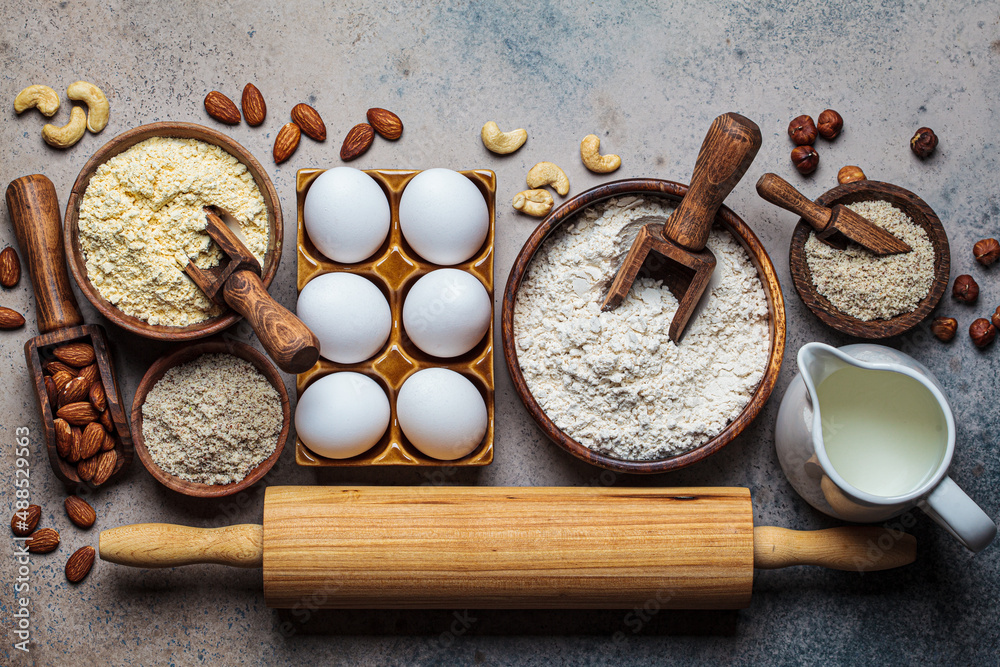 Different types of nut flour - almond, hazelnut, cashew and keto baking ...