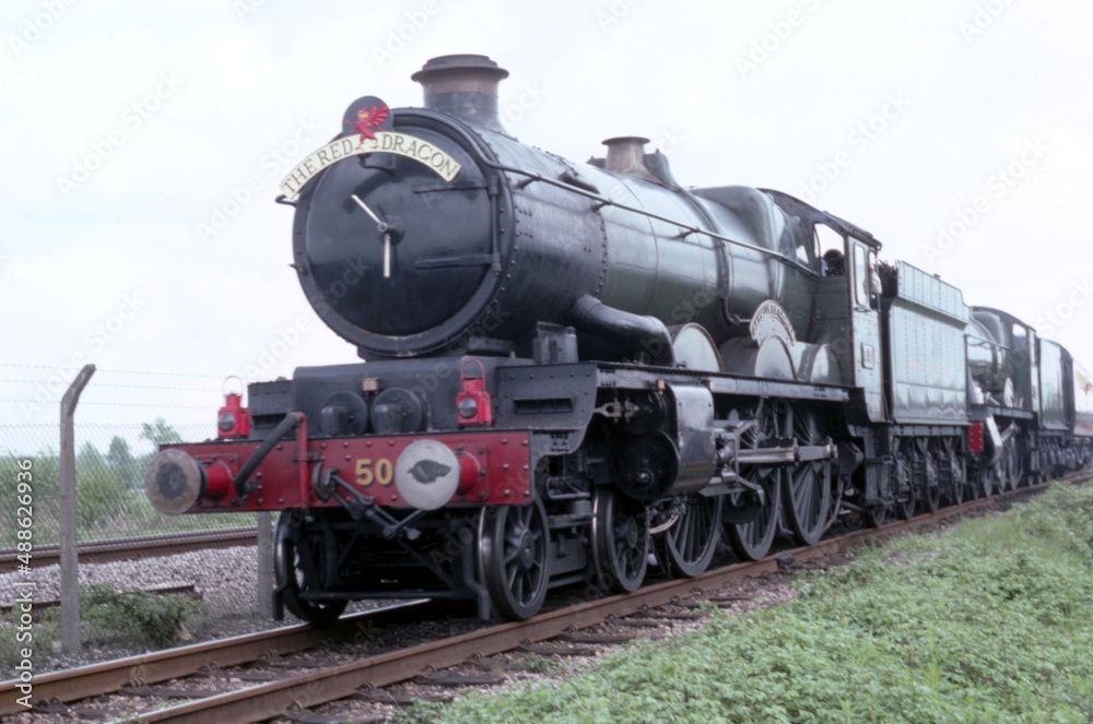 Foto de The Red Dragon Steam Locomotive introduced on 5 June 1950. The ...
