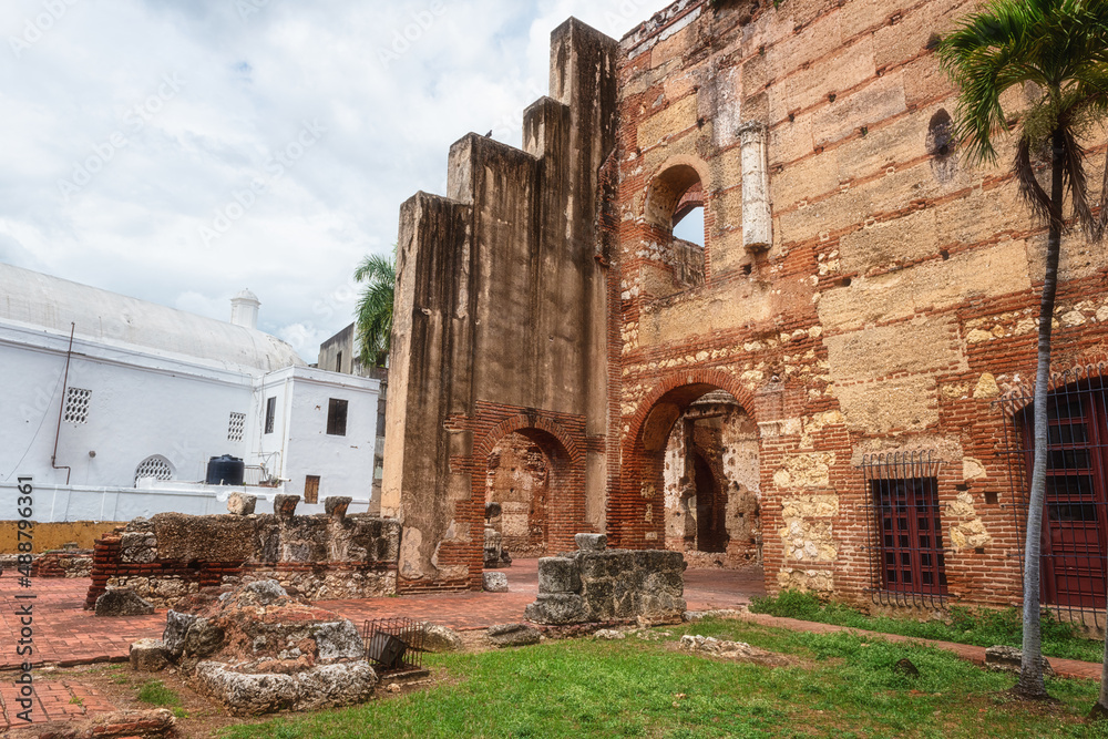 Ruin of the Hospital of San Nicolas de Bari in colonial zone of Santo ...