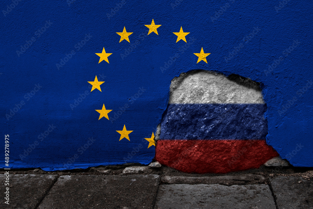 Russia against NATO, military confrontation, invasion, diplomatic ...