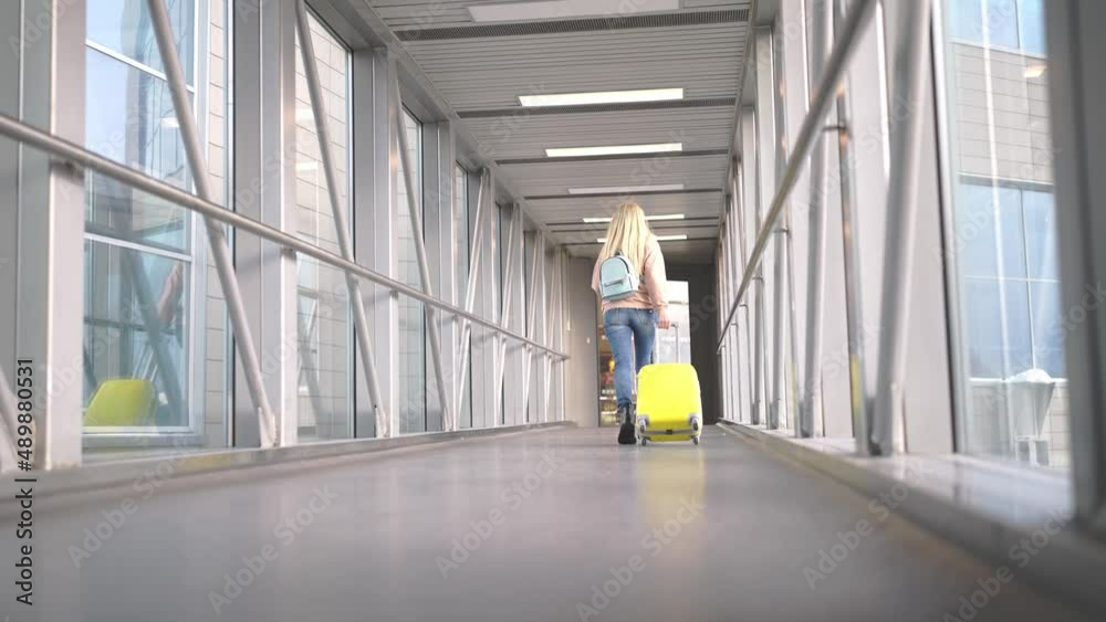 female passenger, hurry up, pressure anxiety, urgency carry, worried ...