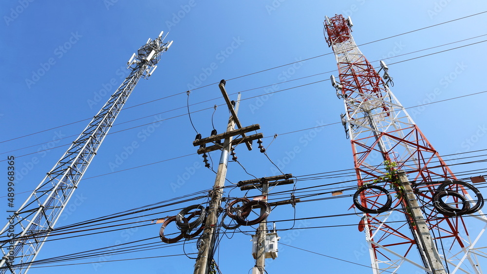 Power system of telecommunication towers. Transformer with high voltage ...