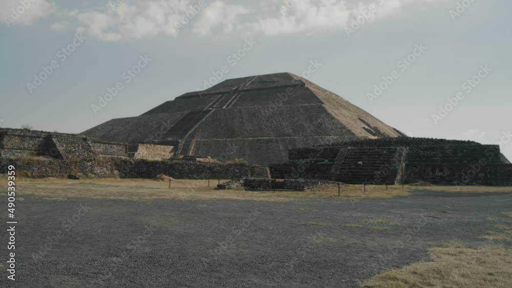 Pyramid of the Sun and Ruins at the Ancient Aztec City of Teotihuacan ...
