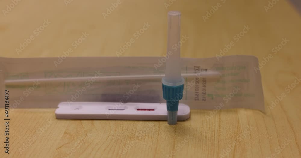 Covid-19 Omicron rapid antigen self-test kit of lateral flow method ...