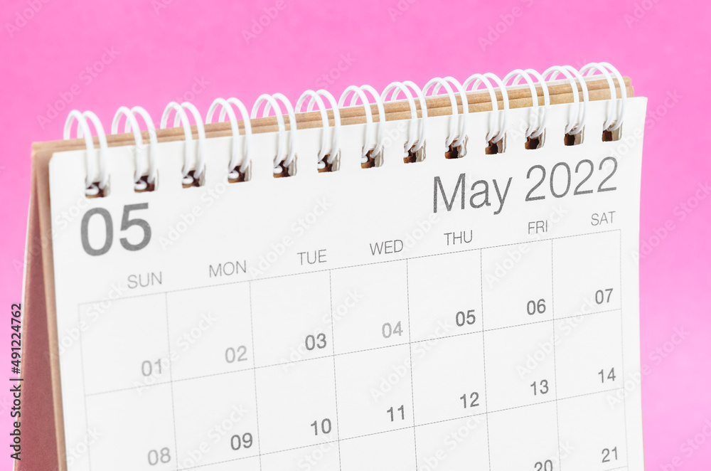 May Calendar 2022 Pink