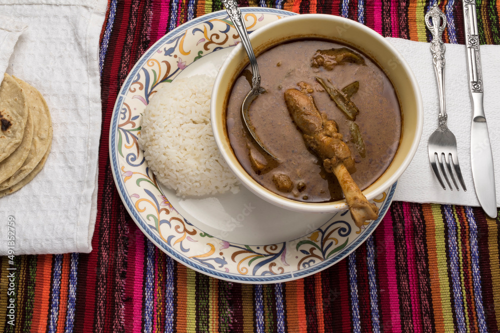 Pepian guatemalteco de gallo, comida típica guatemalteca. Stock Photo ...