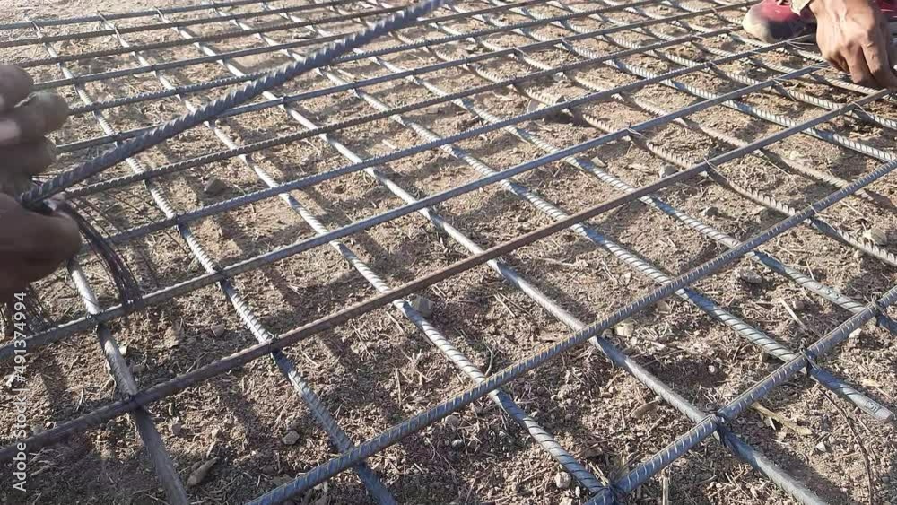The rebar is bonded with steel wire for use as a construction ...
