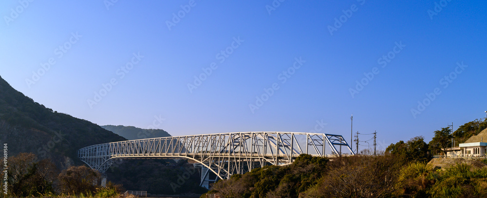 夕暮れの天草五橋「新1号橋・1号橋)(天門橋)」風景 Amakusa Five Bridges at dusk "New No. 1 ...