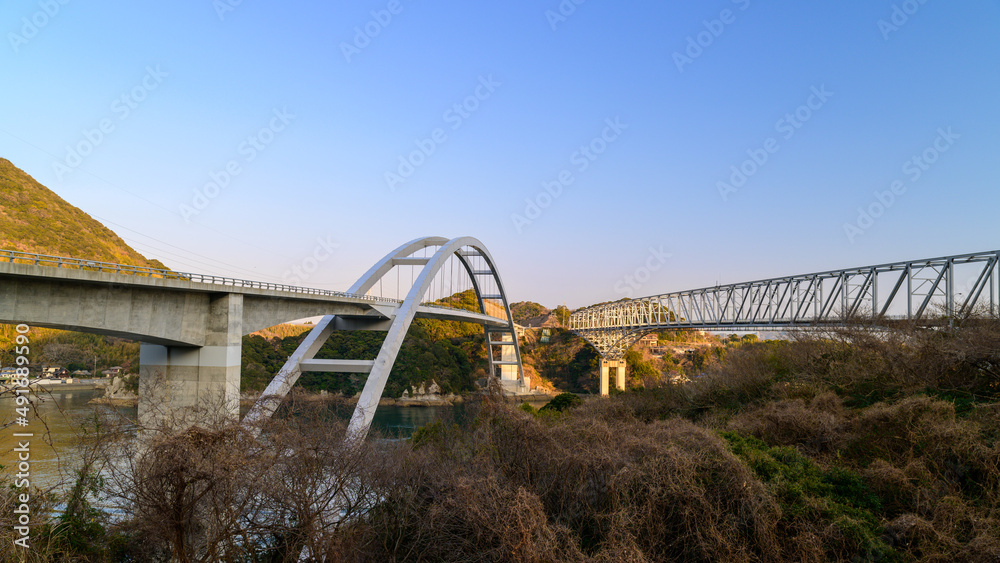 夕暮れの天草五橋「新1号橋・1号橋)(天門橋)」風景 Amakusa Five Bridges at dusk "New No. 1 ...