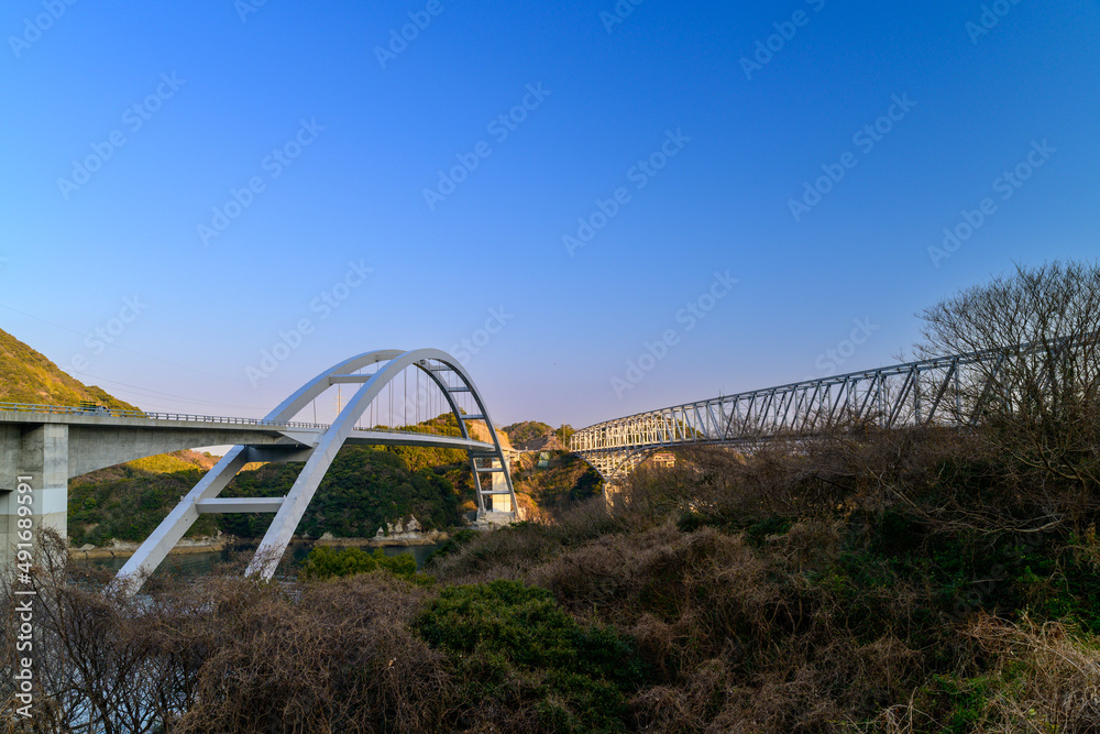 夕暮れの天草五橋「新1号橋・1号橋)(天門橋)」風景 Amakusa Five Bridges at dusk "New No. 1 ...