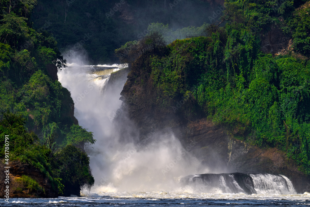 Murchison Falls, waterfall between Lake Kyoga and Lake Albert on the ...