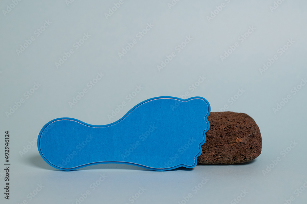 Pedicure grater in the form of the foot of the right foot and pumice ...