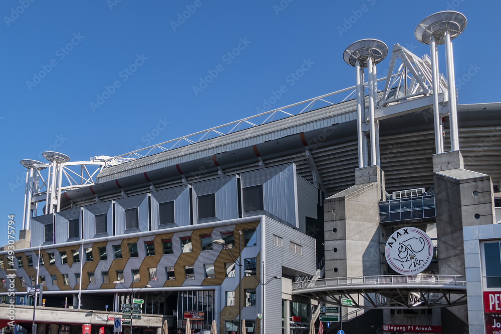 Amsterdam Arena (Johan Cruyff ArenA) stadium - largest stadium in ...