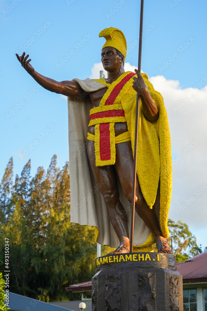 Original bronze statue of Hawaiian King Kamehameha I in Kapaau on Big ...