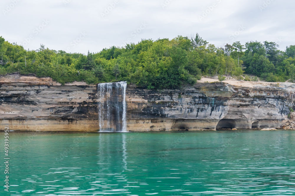 Spray Falls, waterfall at Pictured Rocks National Lakeshore, Upper ...