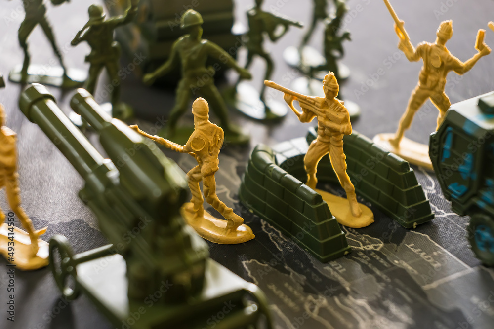 Bangkok, Thailand - March, 16, 2022 : Green toy soldier doll They are ...