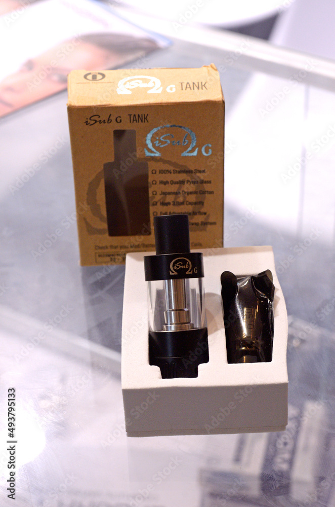 Vape tank exposed to show benefits of electronic cigarettes Stock Photo ...