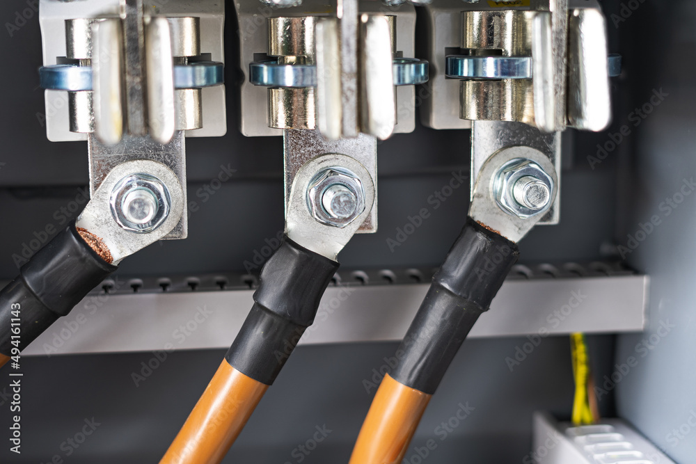 Install the electrical wiring of the fuses system in the control ...