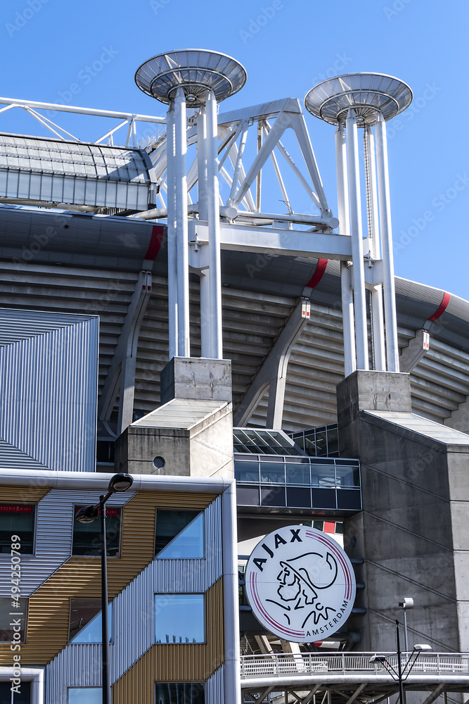 Amsterdam Arena (Johan Cruyff ArenA) stadium - largest stadium in ...
