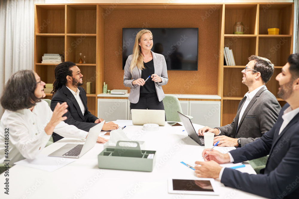 Business woman in the coaching workshop during motivation training ...