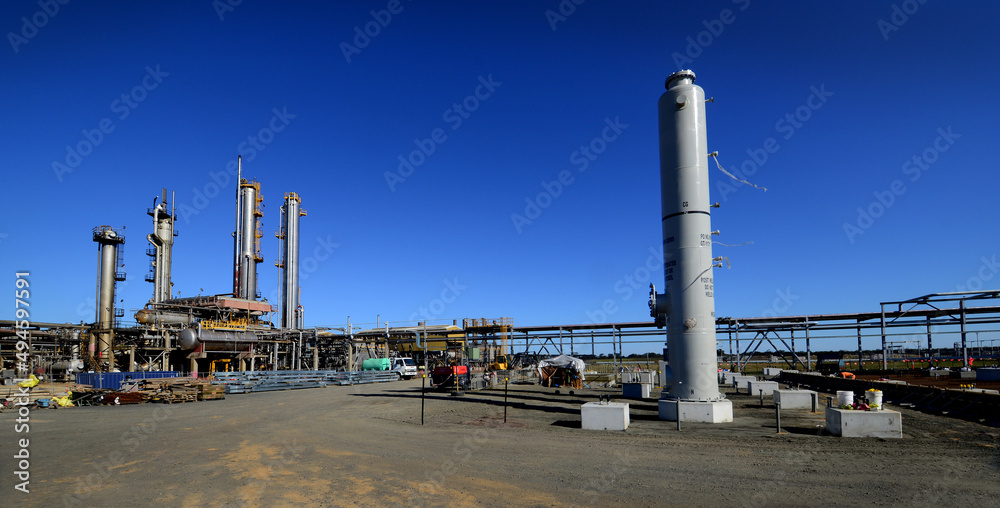Refinery exterior form work prior to concreting and build Stock-Foto ...