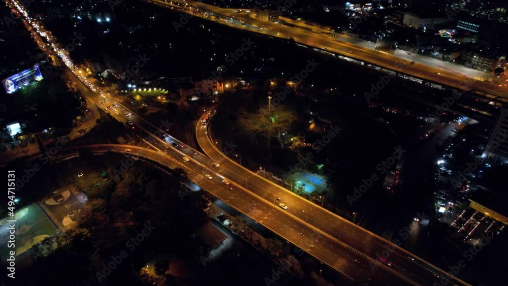 night city traffic on 4-way stop street intersection circle roundabout ...