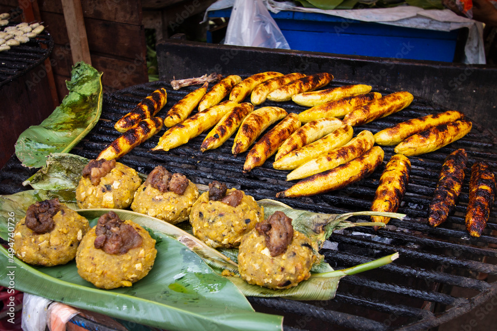 Fotografia do Stock: Comida típica de la selva peruana, tacacho | Adobe ...