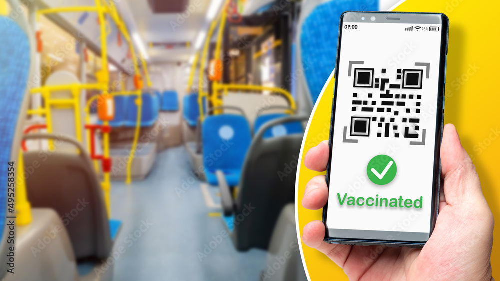 QR code in transport. QR code during the Covid-19. Smartphone with QR ...