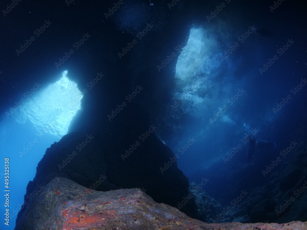cave diving underwater scuba divers exploring caves and having fun ...
