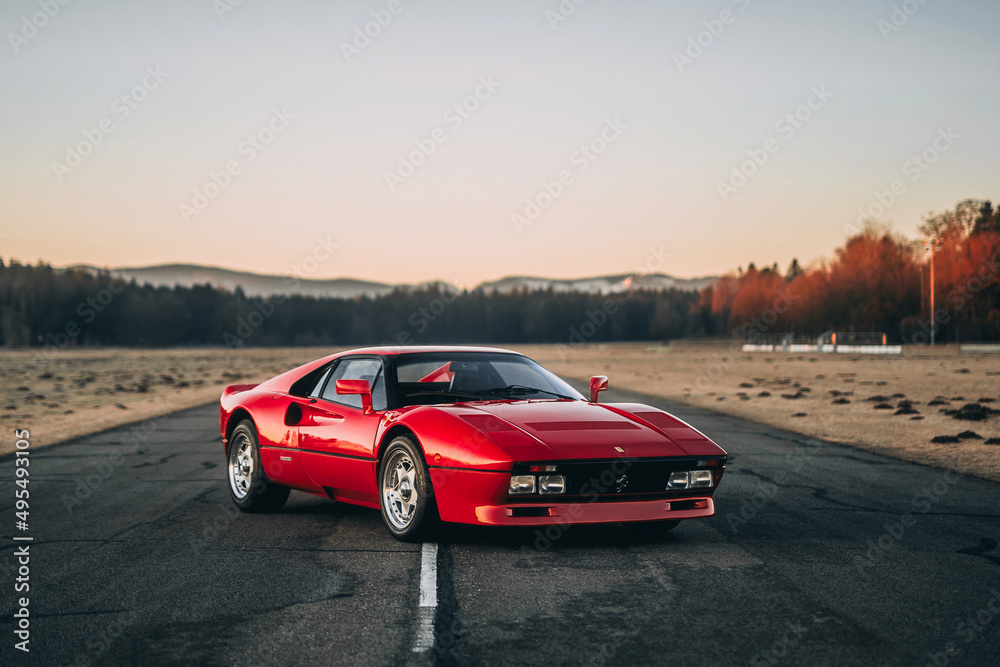 Los-Angeles, USA - August 2021: old retro Ferrari 288 GTO in red color ...
