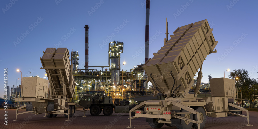 MIM-104 Patriot - American surface-to-air missile system developed by ...