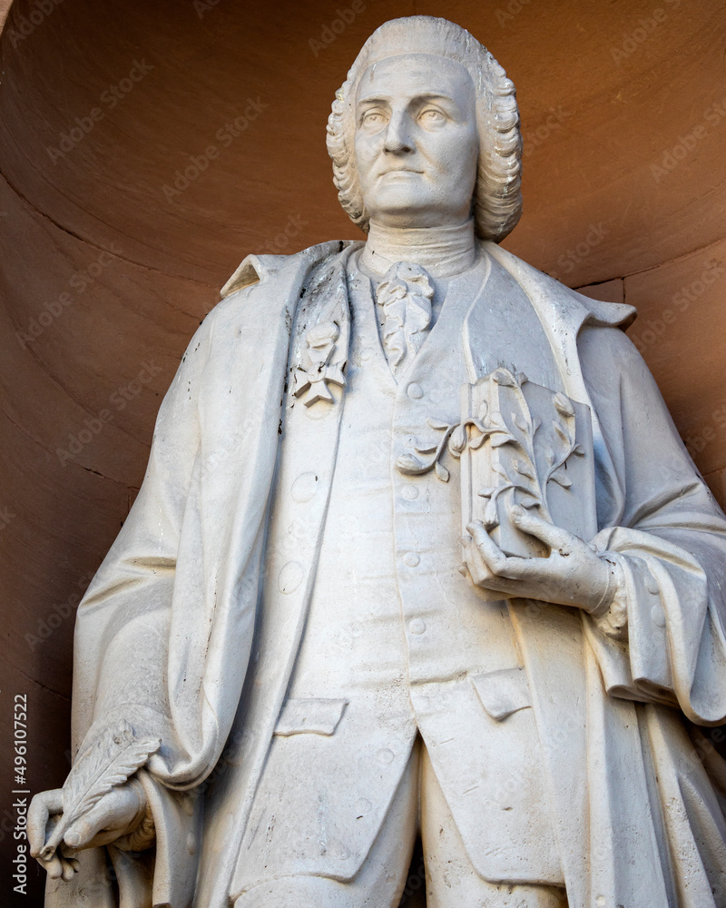 Foto de Carl Linnaeus Statue at the Royal Institution in London, UK do ...