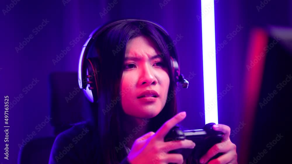 Vídeo do Stock: Gamer with controller winning victory moment. Young ...