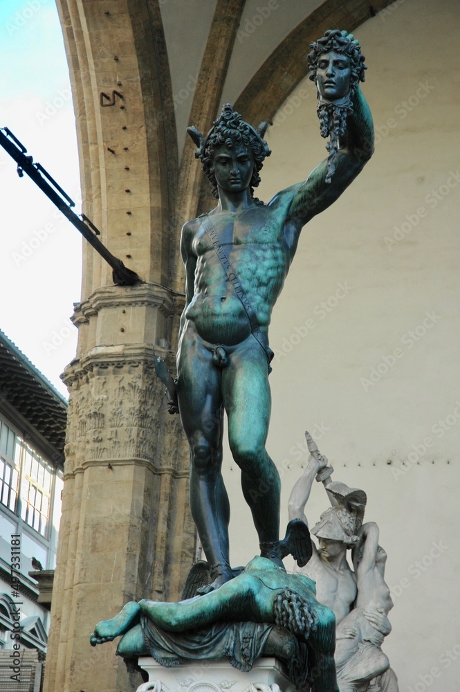 Perseo il capolavoro di Benvenuto Cellini richiesto da Cosimo dei ...