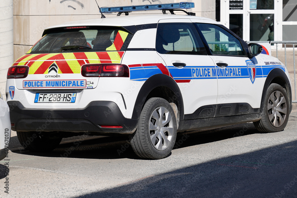 police municipale citroen c4 french Municipal police logo text and sign ...