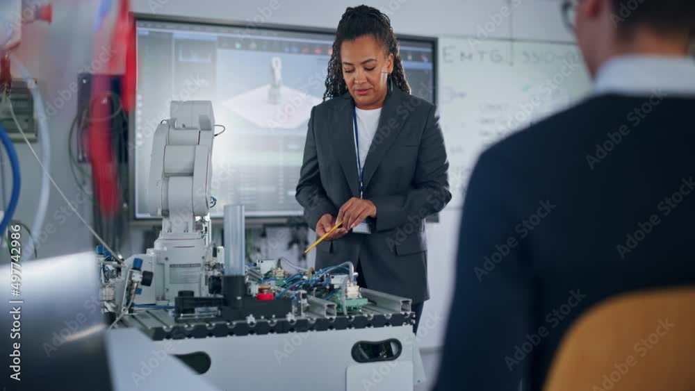 Chief Engineer Presents Innovative Robot Arm to Start-up at Conference ...