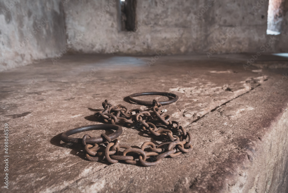02/18/2022 - Stone Town, Zanzibar: Ancient handcuffs in slave cell ...