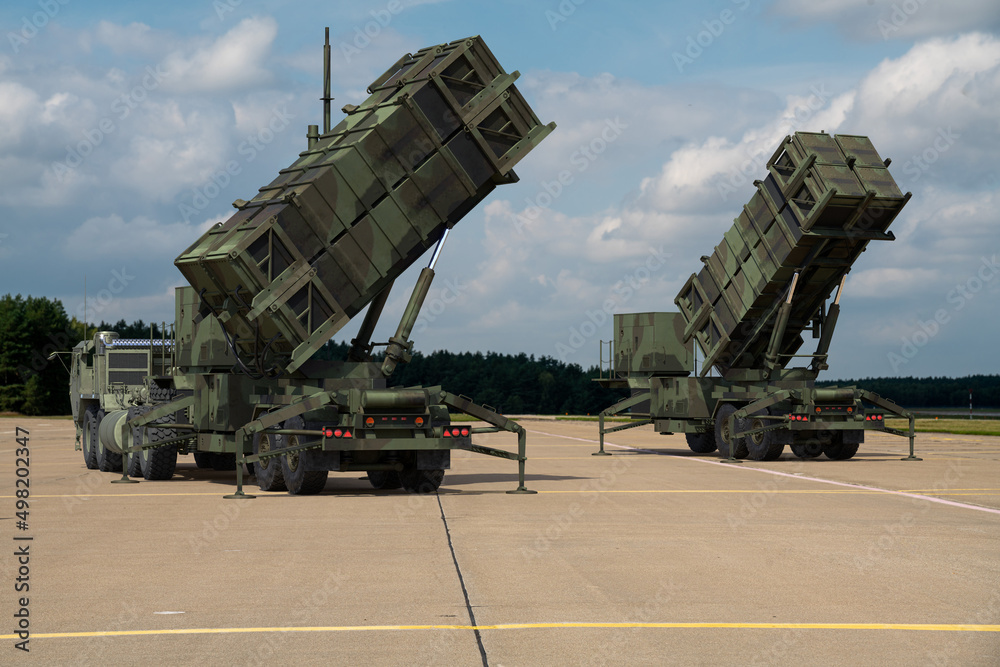 MIM-104 Patriot - American surface-to-air missile system developed by ...