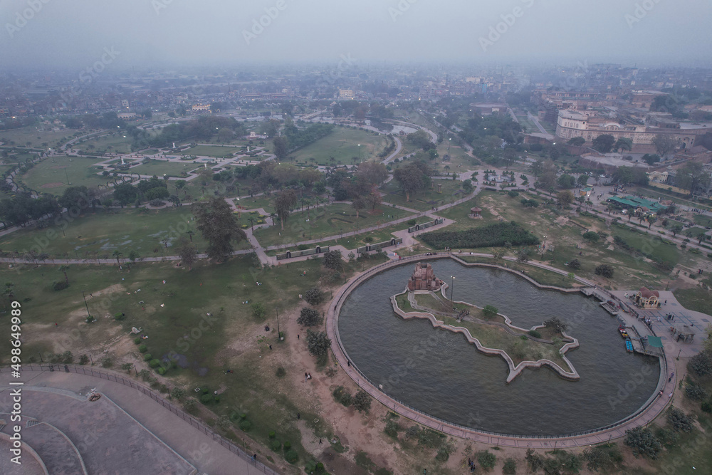 Great & Beautiful Lahore City, Minto Park, Minar e Pakistan, Azadi ...