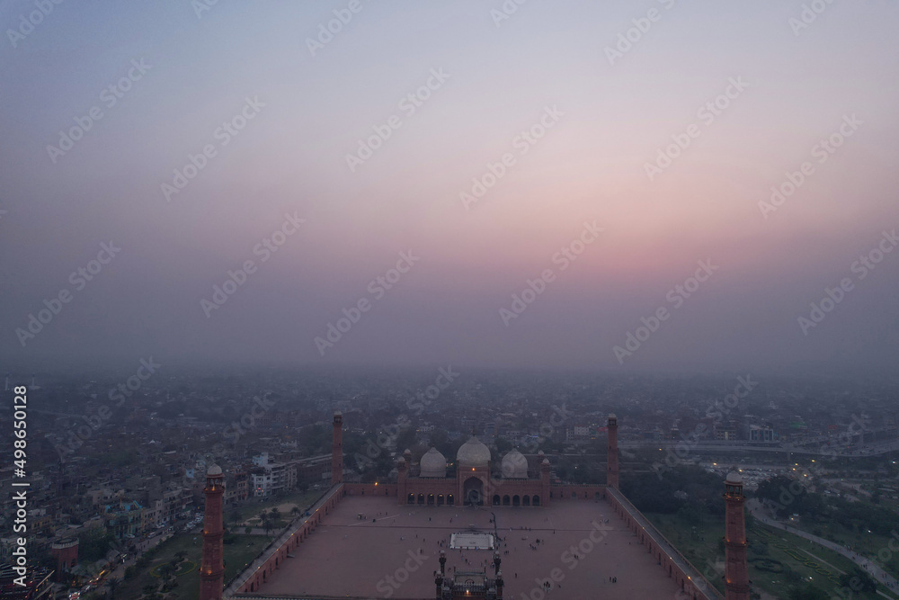 Great & Beautiful Lahore City, Minto Park, Minar e Pakistan, Azadi ...