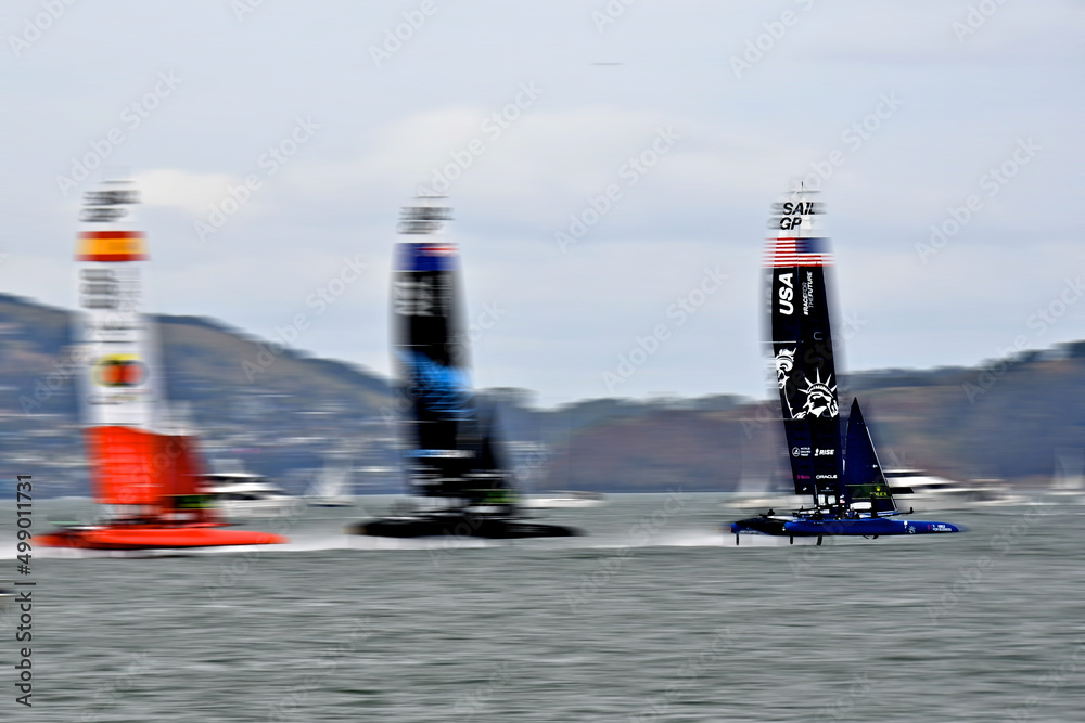 Panning camera to blur background for “Speed Effect”, San Francisco Bay ...
