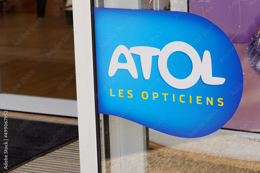 atol Optic boutique text logo shop sign brand store french door ...