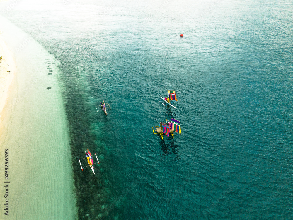 VINTA BOAT OF ZAMBOANGA The vinta is a traditional outrigger boat from ...